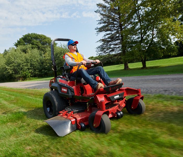 Toro 4000 Series HDX Pro XL 60″ 35 HP 999cc – 74020 – Worcester's Inc
